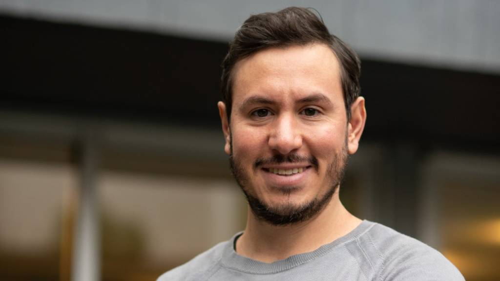 Alan Mai, experto en Ciberseguridad: "Los ataques cibernéticos son un ...